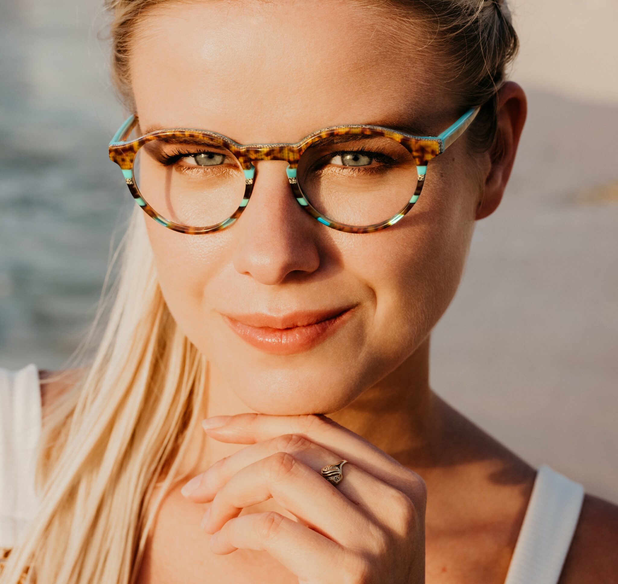 J697_N85-Marianne - JS Optical